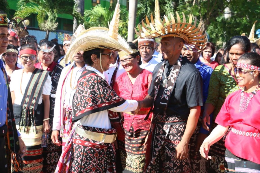 Penjabat Gubernur NTT bertindak sebagai Pembina Upacara pada Peringatan ...
